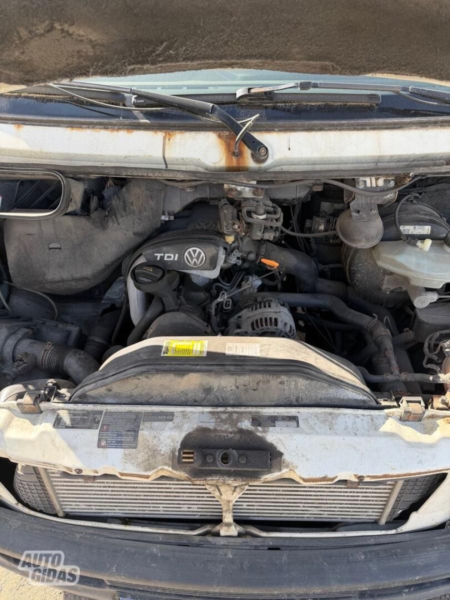 Balts Volkswagen LT 2006 Viļņa, ar dzinēja tilpumu 2.50 L un nobraukumu 466 tūkst. km par 2750 €, foto 8 vietnē AUTOMOTO.COM.LV