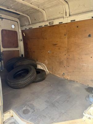 Balts Volkswagen LT 2006 Viļņa, ar dzinēja tilpumu 2.50 L un nobraukumu 466 tūkst. km par 2750 €, foto 10 vietnē AUTOMOTO.COM.LV