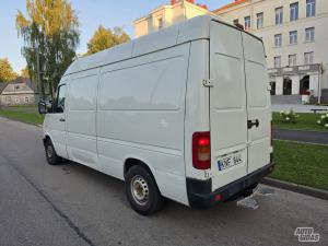 Белый Фольксваген ЛТ 2006 в Юрбаркас, объемом двигателя 2.50 л и пробегом 486 тыс. км за 2400 €, фото 4 на AUTOMOTO.COM.LV