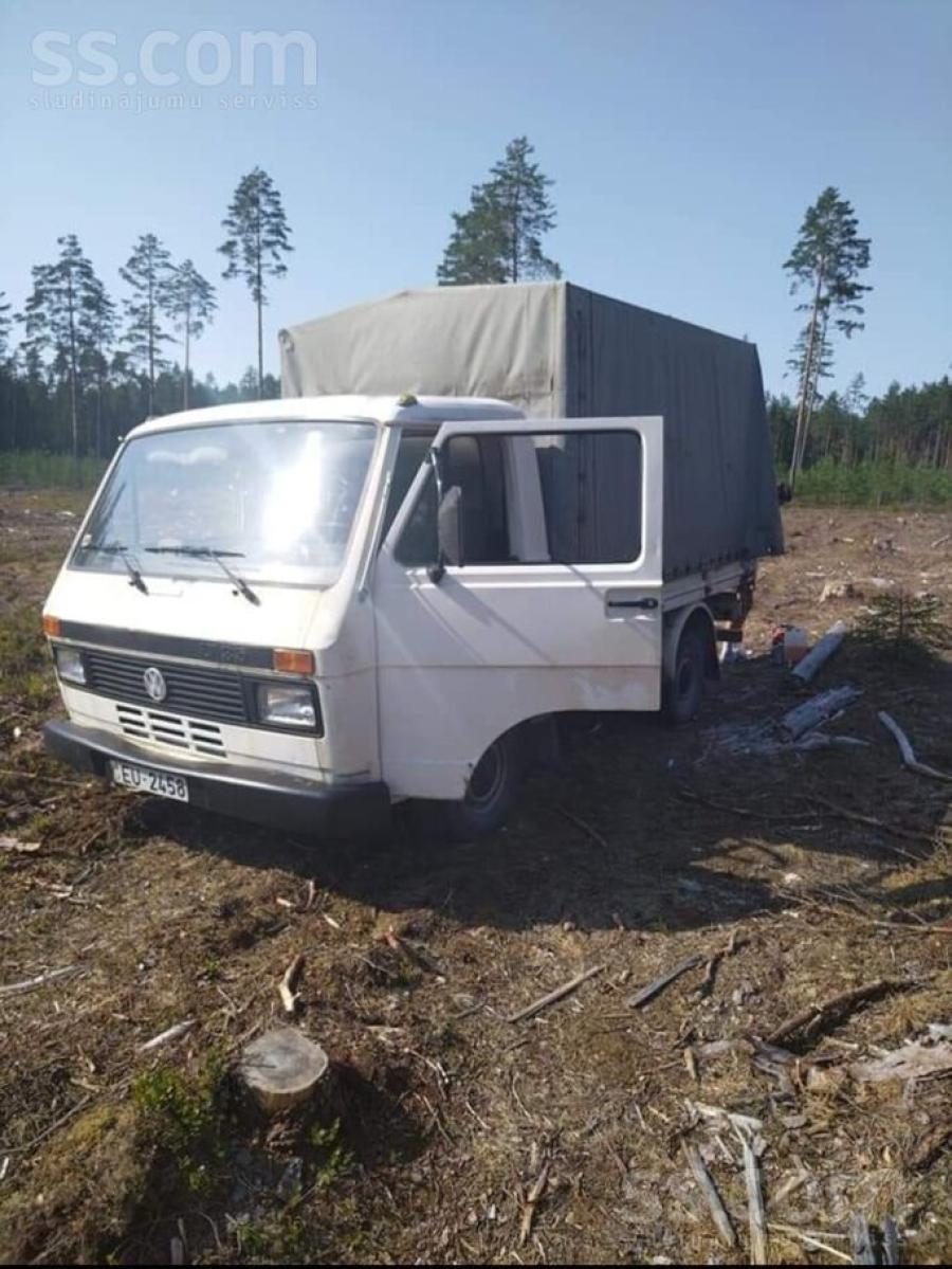 Balts Volkswagen LT 1991 Ogre, ar dzinēja tilpumu 2.40 L un nobraukumu 357 tūkst. km par 1000 €, foto 1 vietnē AUTOMOTO.COM.LV