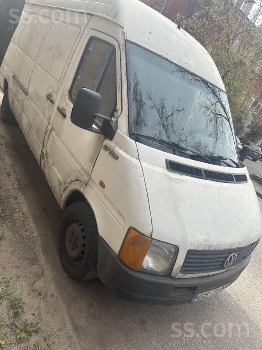 White Volkswagen LT 1999 in Daugavpils, with an engine capacity of 2.50 L and mileage of 0 thousand km for 1700 €, photo 1 on AUTOMOTO.COM.LV