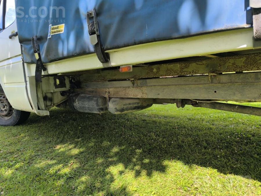 Balts Volkswagen LT 1999 Tukums, ar dzinēja tilpumu 2.50 L un nobraukumu 0 tūkst. km par 2350 €, foto 7 vietnē AUTOMOTO.COM.LV