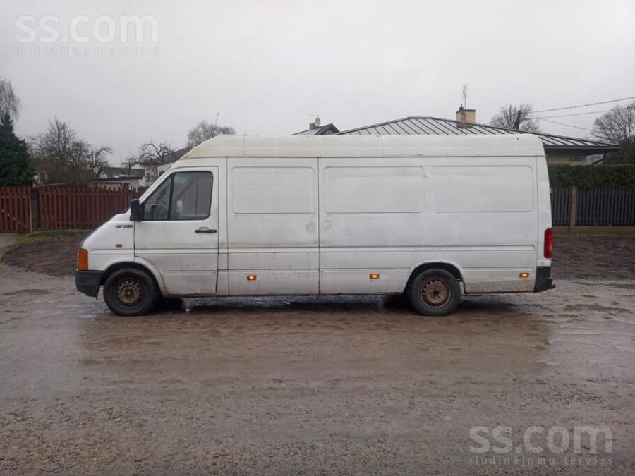 White Volkswagen LT 2001 in Riga, with an engine capacity of 2.50 L and mileage of 513 thousand km for 1200 €, photo 3 on AUTOMOTO.COM.LV