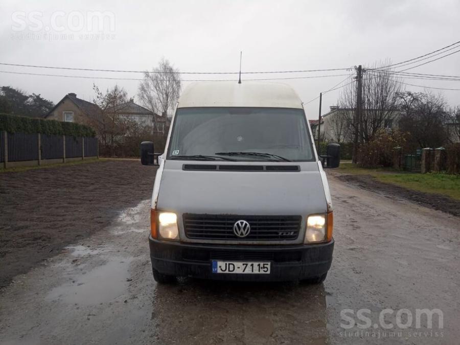 White Volkswagen LT 2001 in Riga, with an engine capacity of 2.50 L and mileage of 513 thousand km for 1200 €, photo 4 on AUTOMOTO.COM.LV