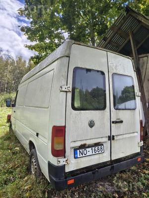 Белый Фольксваген ЛТ 2002 в Даугавпилс, объемом двигателя 2.40 л и пробегом 331 тыс. км за 1750 €, фото 3 на AUTOMOTO.COM.LV