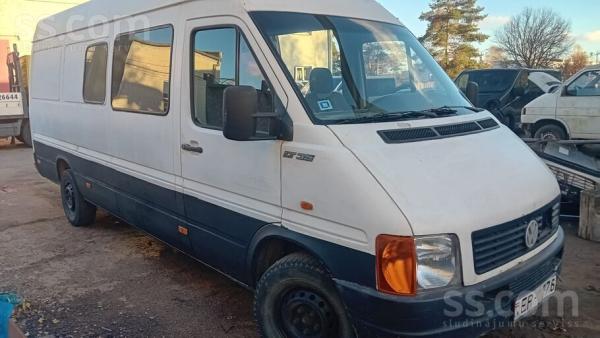 White Volkswagen LT 2003 in Daugavpils, with an engine capacity of 2.50 L and mileage of 321 thousand km for 1900 €, photo 1 on AUTOMOTO.COM.LV