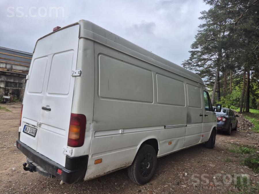 Balts Volkswagen LT 2004 Daugavpils, ar dzinēja tilpumu 2.50 L un nobraukumu 0 tūkst. km par 1500 €, foto 4 vietnē AUTOMOTO.COM.LV