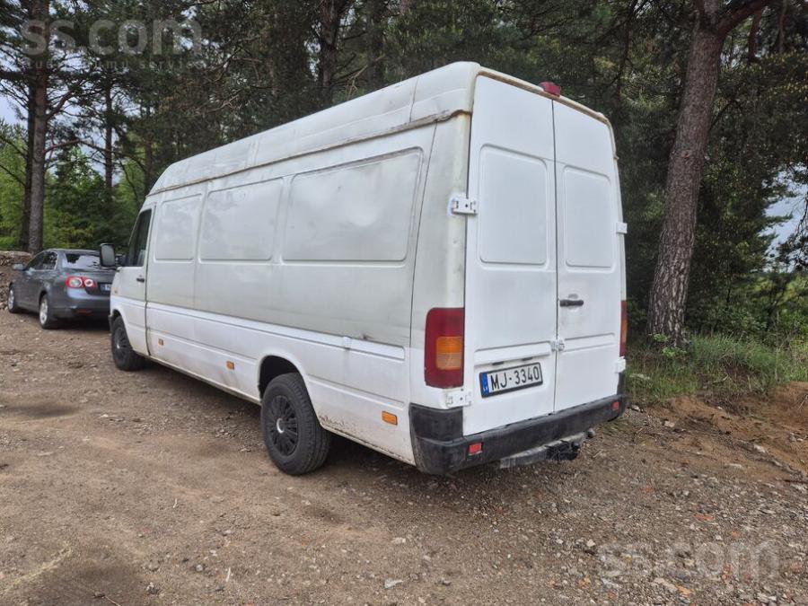 Balts Volkswagen LT 2004 Daugavpils, ar dzinēja tilpumu 2.50 L un nobraukumu 0 tūkst. km par 1500 €, foto 5 vietnē AUTOMOTO.COM.LV