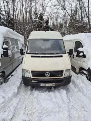 White Volkswagen LT 2004 in Aluksne, with an engine capacity of 2.50 L and mileage of 400 thousand km for 1500 €, photo 4 on AUTOMOTO.COM.LV