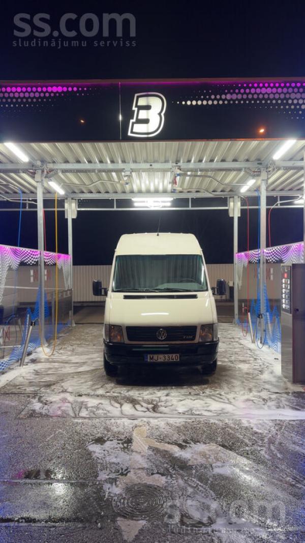 Balts Volkswagen LT 2004 Rīga, ar dzinēja tilpumu 2.50 L un nobraukumu 600 tūkst. km par 2700 €, foto 2 vietnē AUTOMOTO.COM.LV