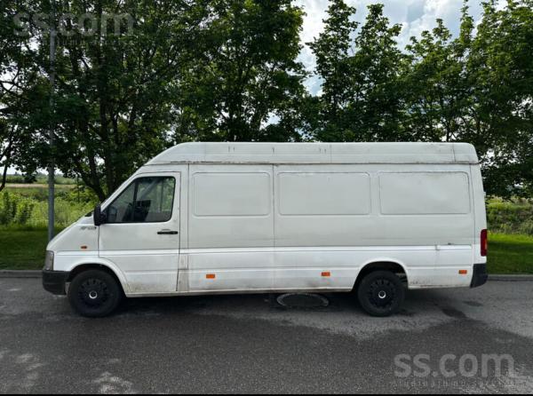 Balts Volkswagen LT 2004 Rīga, ar dzinēja tilpumu 2.50 L un nobraukumu 600 tūkst. km par 2700 €, foto 4 vietnē AUTOMOTO.COM.LV