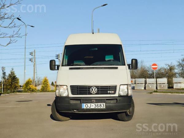 Balts Volkswagen LT 2005 Rīga, ar dzinēja tilpumu 2.80 L un nobraukumu 380 tūkst. km par 6150 €, foto 5 vietnē AUTOMOTO.COM.LV