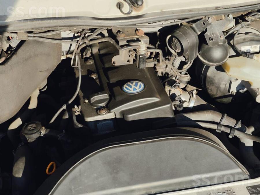 Balts Volkswagen LT 2005 Rīga, ar dzinēja tilpumu 2.80 L un nobraukumu 380 tūkst. km par 6150 €, foto 8 vietnē AUTOMOTO.COM.LV