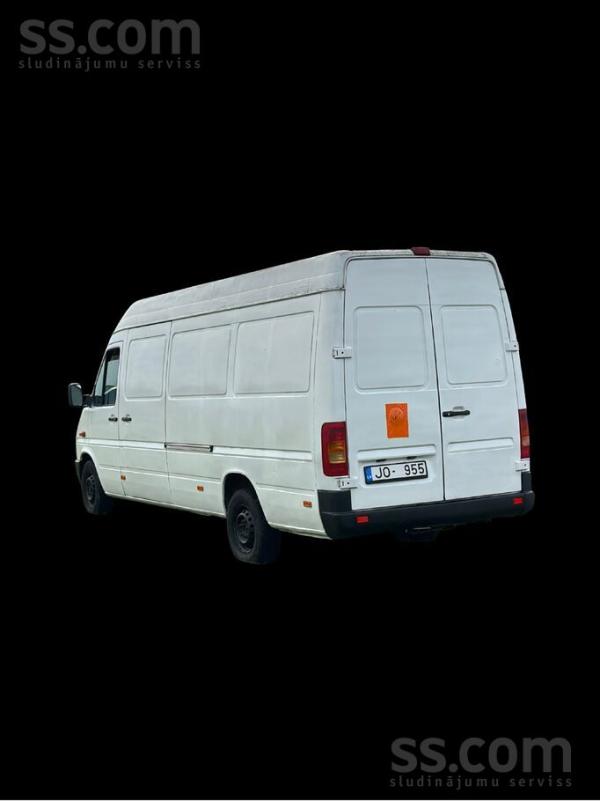 Белый Фольксваген ЛТ 2005 в Рига, объемом двигателя 2.50 л и пробегом 185 тыс. км за 2700 €, фото 9 на AUTOMOTO.COM.LV