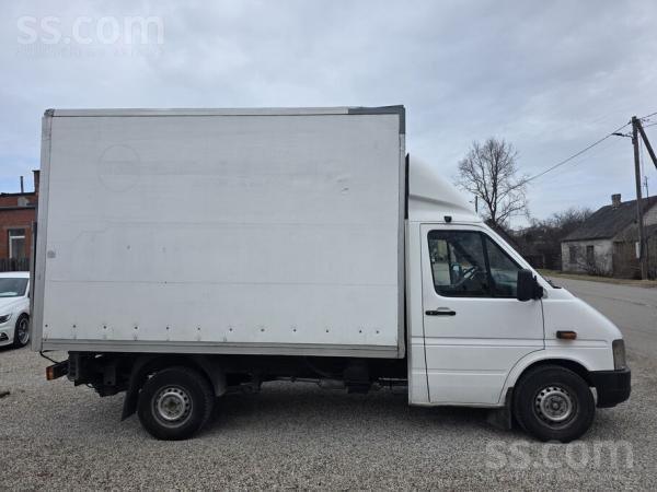 Balts Volkswagen LT 2000 Ventspils, ar dzinēja tilpumu 2.50 L un nobraukumu 327 tūkst. km par 2950 €, foto 4 vietnē AUTOMOTO.COM.LV