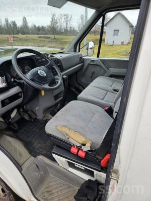Balts Volkswagen LT 2003 Rīga, ar dzinēja tilpumu 2.50 L un nobraukumu 345 tūkst. km par 5000 €, foto 13 vietnē AUTOMOTO.COM.LV