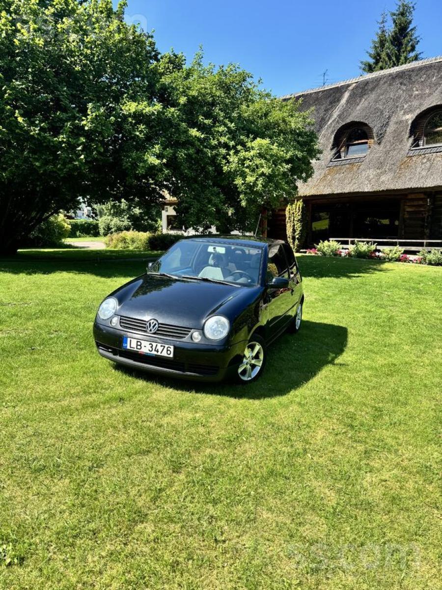 Melns Volkswagen Lupo 2000 Rīga, ar dzinēja tilpumu 1.40 L un nobraukumu 200 tūkst. km par 1550 €, foto 3 vietnē AUTOMOTO.COM.LV