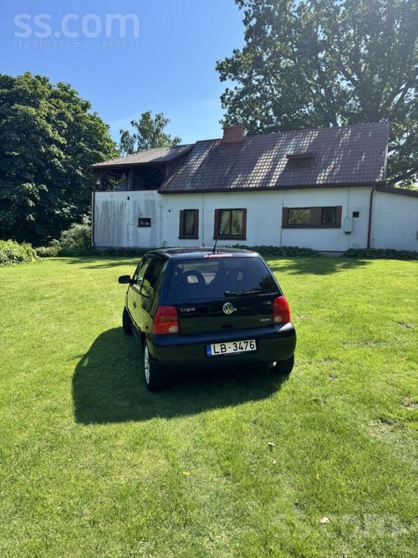 Black Volkswagen Lupo 2000 in Riga, with an engine capacity of 1.40 L and mileage of 200 thousand km for 1550 €, photo 3 on AUTOMOTO.COM.LV