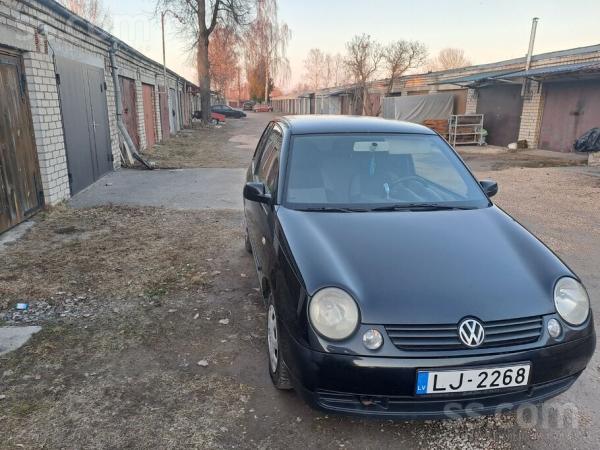 Melns Volkswagen Lupo 2002 Rīga, ar dzinēja tilpumu 1.00 L un nobraukumu 194 tūkst. km par 1150 €, foto 2 vietnē AUTOMOTO.COM.LV