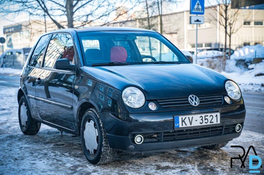Melns Volkswagen Lupo 1999 Rīga, ar dzinēja tilpumu 1.70 L un nobraukumu 290 tūkst. km par 990 €, foto 3 vietnē AUTOMOTO.COM.LV