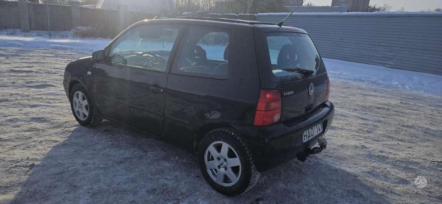 Black Volkswagen Lupo 2000 in Kaunas, with an engine capacity of 1.90 L and mileage of 247 thousand km for 999 €, photo 4 on AUTOMOTO.COM.LV