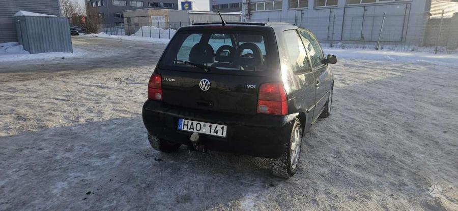 Black Volkswagen Lupo 2000 in Kaunas, with an engine capacity of 1.90 L and mileage of 247 thousand km for 999 €, photo 5 on AUTOMOTO.COM.LV