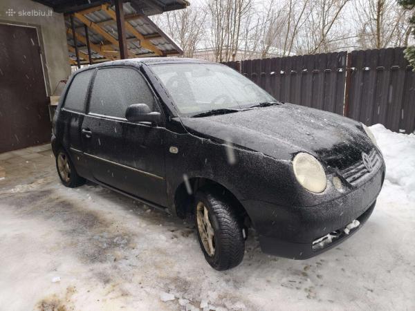 Black Volkswagen Lupo 2000 in Vilnius, with an engine capacity of 1.40 L and mileage of 213 thousand km for 1000 €, photo 2 on AUTOMOTO.COM.LV