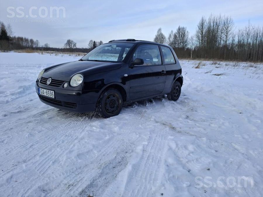 Melns Volkswagen Lupo 2000 Valmiera, ar dzinēja tilpumu 1.00 L un nobraukumu 203 tūkst. km par 950 €, foto 7 vietnē AUTOMOTO.COM.LV