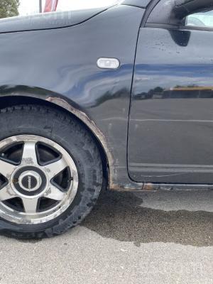 Melns Volkswagen Lupo 2000 Aizkraukle, ar dzinēja tilpumu 1.40 L un nobraukumu 326 tūkst. km par 700 €, foto 5 vietnē AUTOMOTO.COM.LV