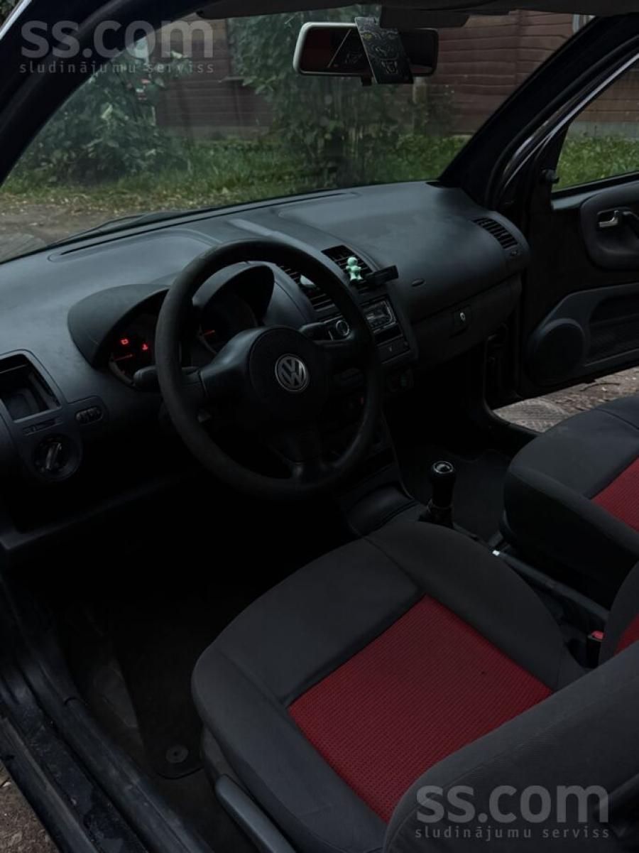 Black Volkswagen Lupo 2000 in Riga, with an engine capacity of 1.60 L and mileage of 183 thousand km for 1300 €, photo 10 on AUTOMOTO.COM.LV