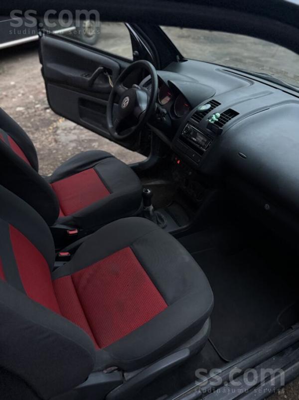 Melns Volkswagen Lupo 2000 Rīga, ar dzinēja tilpumu 1.60 L un nobraukumu 183 tūkst. km par 1300 €, foto 5 vietnē AUTOMOTO.COM.LV