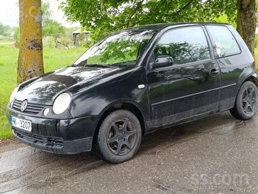 Черный Фольксваген Лупо 2001 в Екабпилс, объемом двигателя 1.40 л и пробегом 204 тыс. км за 990 €, фото 4 на AUTOMOTO.COM.LV
