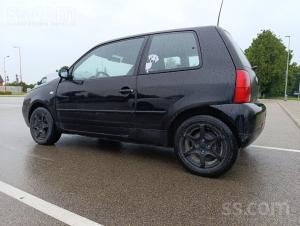 Black Volkswagen Lupo 2001 in Jekabpils, with an engine capacity of 1.40 L and mileage of 204 thousand km for 980 €, photo 4 on AUTOMOTO.COM.LV