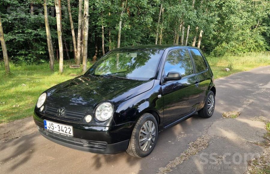 Black Volkswagen Lupo 2002 in Riga, with an engine capacity of 1.40 L and mileage of 265 thousand km for 1350 €, photo 1 on AUTOMOTO.COM.LV