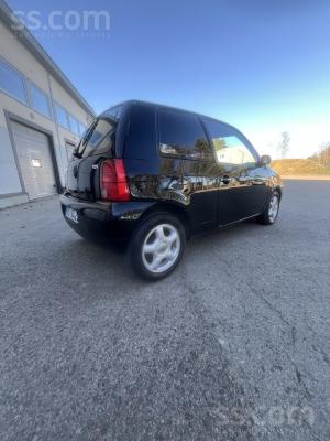 Melns Volkswagen Lupo 2002 Rīga, ar dzinēja tilpumu 1.40 L un nobraukumu 274 tūkst. km par 1430 €, foto 4 vietnē AUTOMOTO.COM.LV