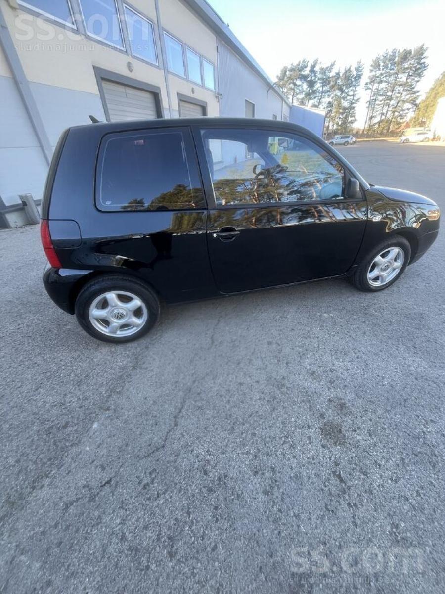 Melns Volkswagen Lupo 2002 Rīga, ar dzinēja tilpumu 1.40 L un nobraukumu 274 tūkst. km par 1430 €, foto 7 vietnē AUTOMOTO.COM.LV