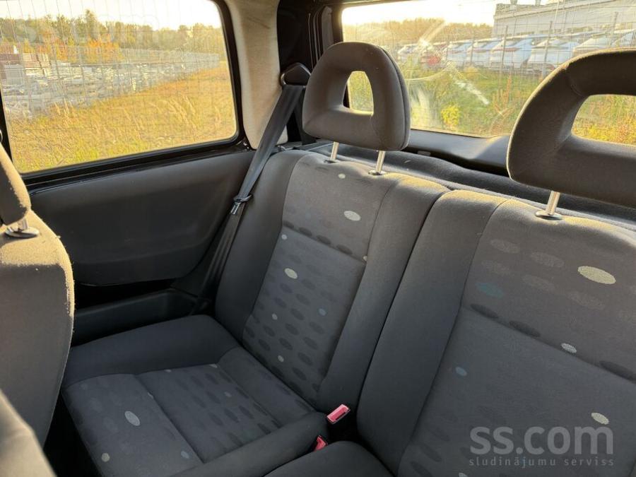 Melns Volkswagen Lupo 2005 Rīga, ar dzinēja tilpumu 1.00 L un nobraukumu 189 tūkst. km par 1199 €, foto 12 vietnē AUTOMOTO.COM.LV