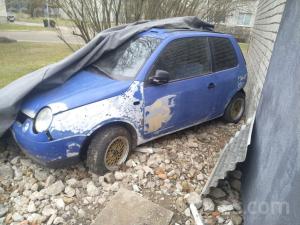 Zils Volkswagen Lupo 2001 Rīga, ar dzinēja tilpumu 1.70 L un nobraukumu 250 tūkst. km par 1050 €, foto 4 vietnē AUTOMOTO.COM.LV