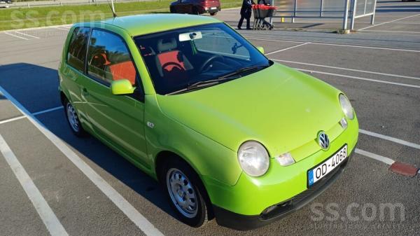 Zaļš Volkswagen Lupo 2003 Rīga, ar dzinēja tilpumu 1.20 L un nobraukumu 258 tūkst. km par 1650 €, foto 3 vietnē AUTOMOTO.COM.LV