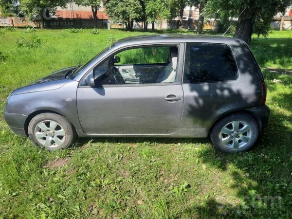 Серый Фольксваген Лупо 2004 в Рига, объемом двигателя 1.00 л и пробегом 281 тыс. км за 950 €, фото 5 на AUTOMOTO.COM.LV