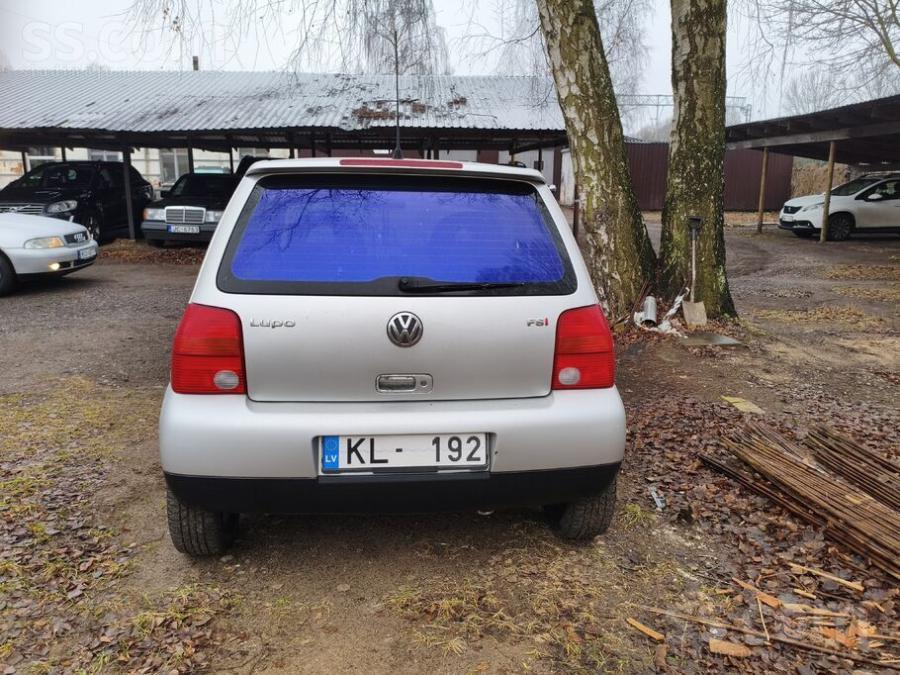 Pelēks Volkswagen Lupo 2001 Rīga, ar dzinēja tilpumu 1.40 L un nobraukumu 147 tūkst. km par 1000 €, foto 6 vietnē AUTOMOTO.COM.LV