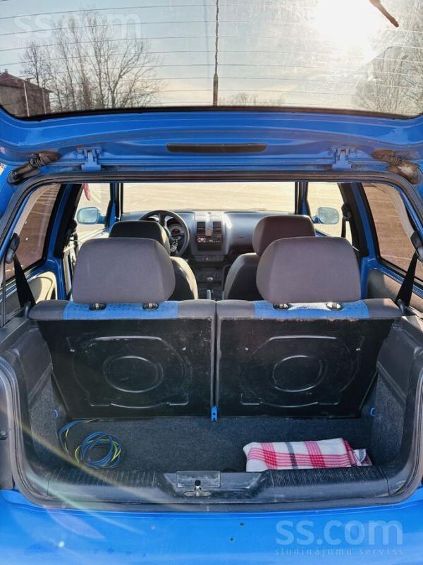 Volkswagen Lupo 1998 Cēsis, ar dzinēja tilpumu 1.00 L un nobraukumu 217 tūkst. km par 1100 €, foto 3 vietnē AUTOMOTO.COM.LV