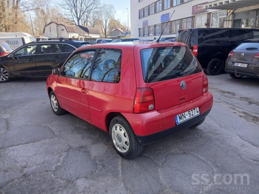 Red Volkswagen Lupo 2003 in Riga, with an engine capacity of 1.70 L and mileage of 267 thousand km for 1550 €, photo 4 on AUTOMOTO.COM.LV