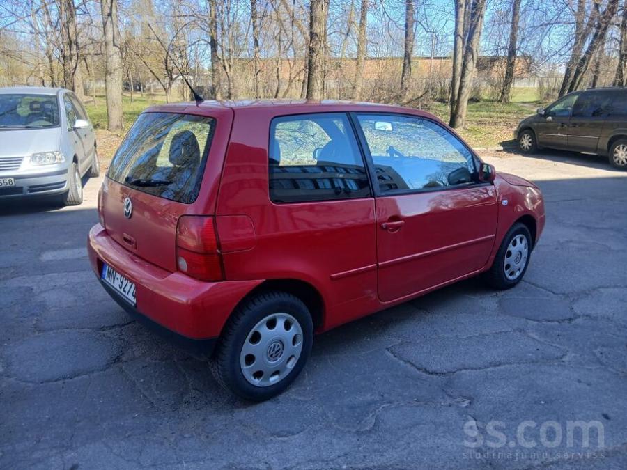 Red Volkswagen Lupo 2003 in Riga, with an engine capacity of 1.70 L and mileage of 267 thousand km for 1550 €, photo 7 on AUTOMOTO.COM.LV