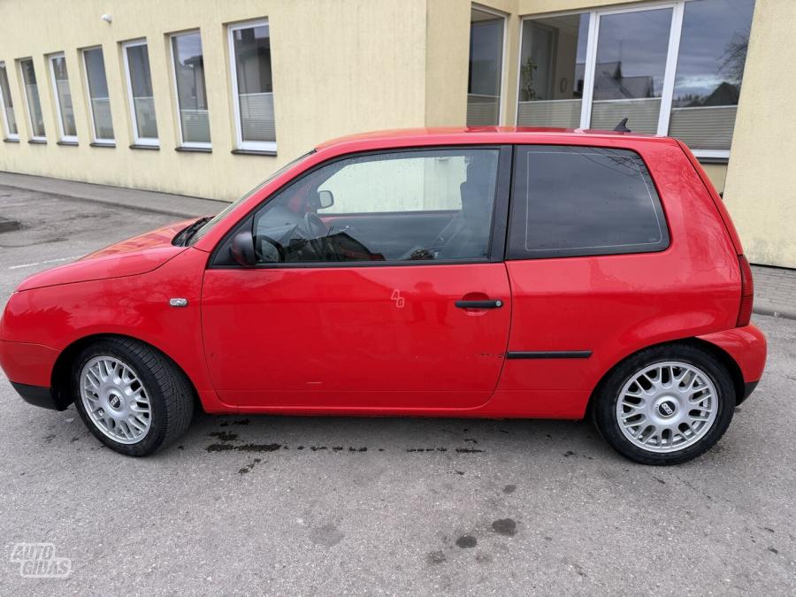 Sarkans Volkswagen Lupo 2000 Kauņa, ar dzinēja tilpumu 1.00 L un nobraukumu 208 tūkst. km par 1250 €, foto 11 vietnē AUTOMOTO.COM.LV