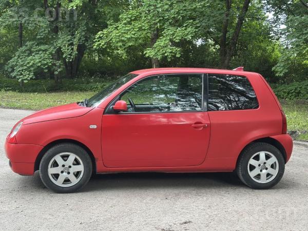 Red Volkswagen Lupo 2000 in Riga, with an engine capacity of 1.40 L and mileage of 0 thousand km for 950 €, photo 4 on AUTOMOTO.COM.LV