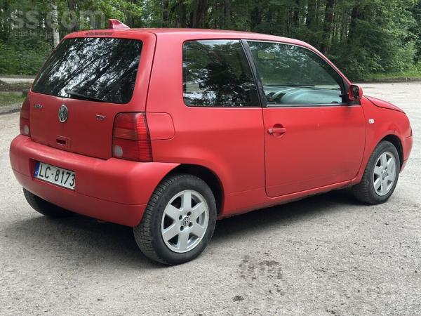 Red Volkswagen Lupo 2000 in Riga, with an engine capacity of 1.40 L and mileage of 0 thousand km for 950 €, photo 6 on AUTOMOTO.COM.LV