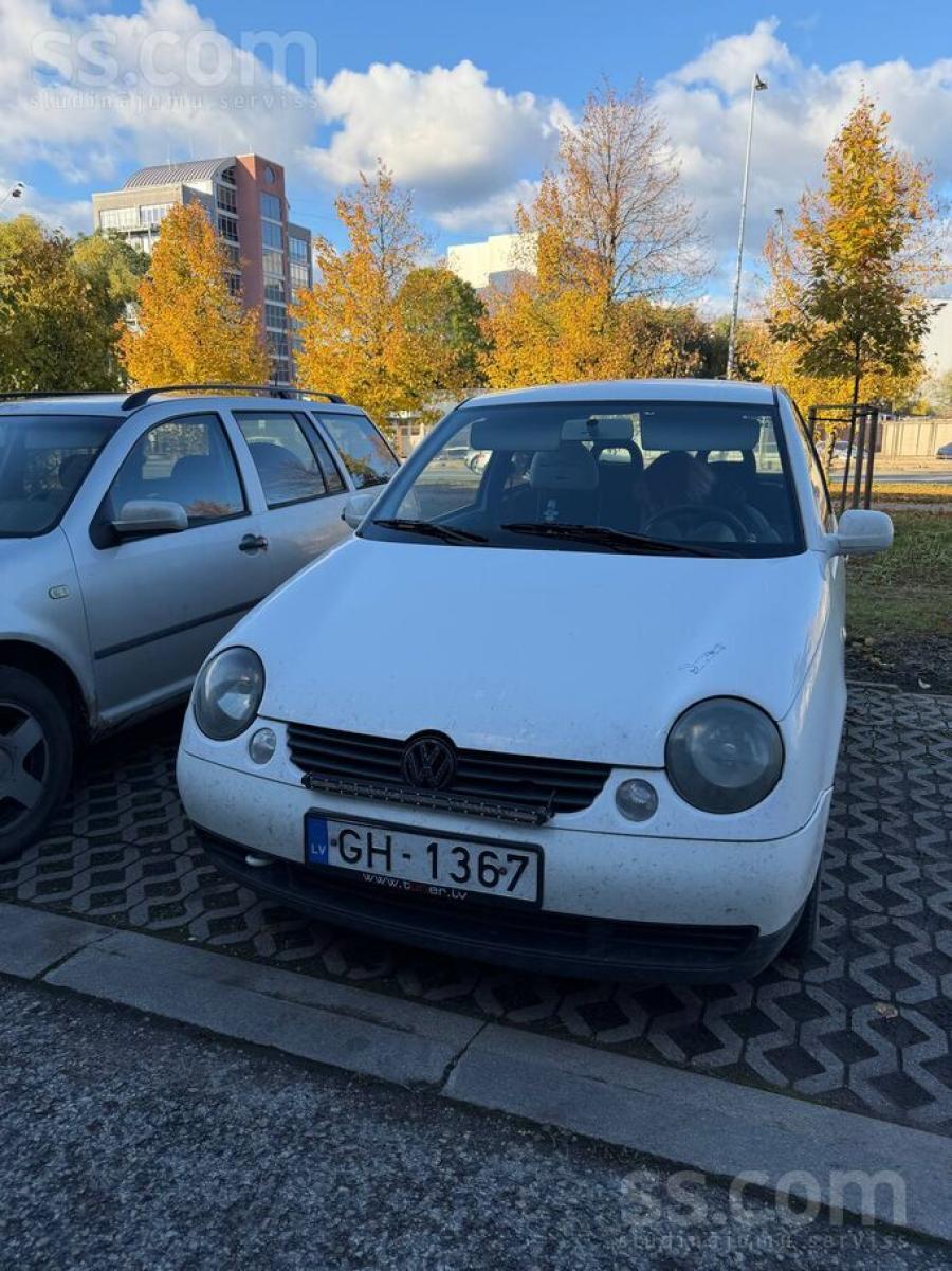 White Volkswagen Lupo 1999 in Riga, with an engine capacity of 1.70 L and mileage of 392 thousand km for 490 €, photo 1 on AUTOMOTO.COM.LV