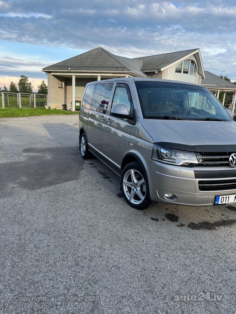 Beige Volkswagen Multivan 2012 in Tallinn, with an engine capacity of 2.00 L and mileage of 247 thousand km for 17200 €, photo 3 on AUTOMOTO.COM.LV