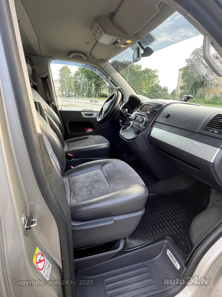 Beige Volkswagen Multivan 2012 in Tallinn, with an engine capacity of 2.00 L and mileage of 247 thousand km for 17200 €, photo 8 on AUTOMOTO.COM.LV